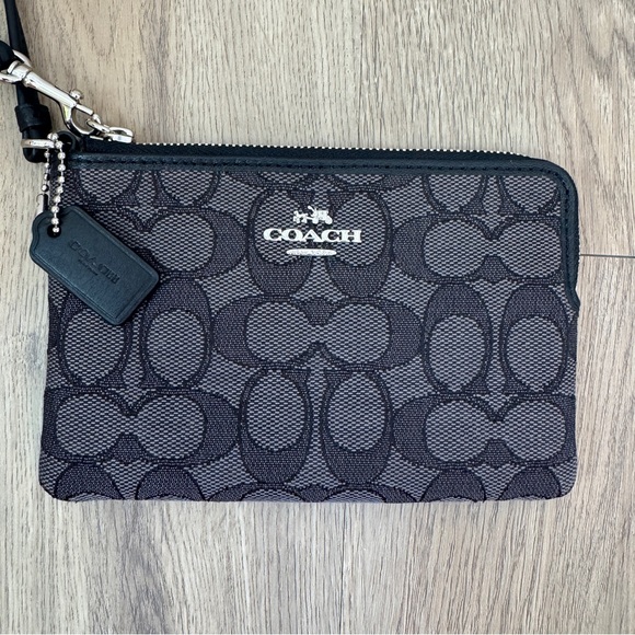 Coach | Bags | Coach Signature Logo Wristlet Black Coach Coin Purse Euc ...